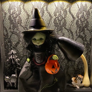 Spell Casting Witch in the Woods Lighted Vintage Inspired Halloween ...