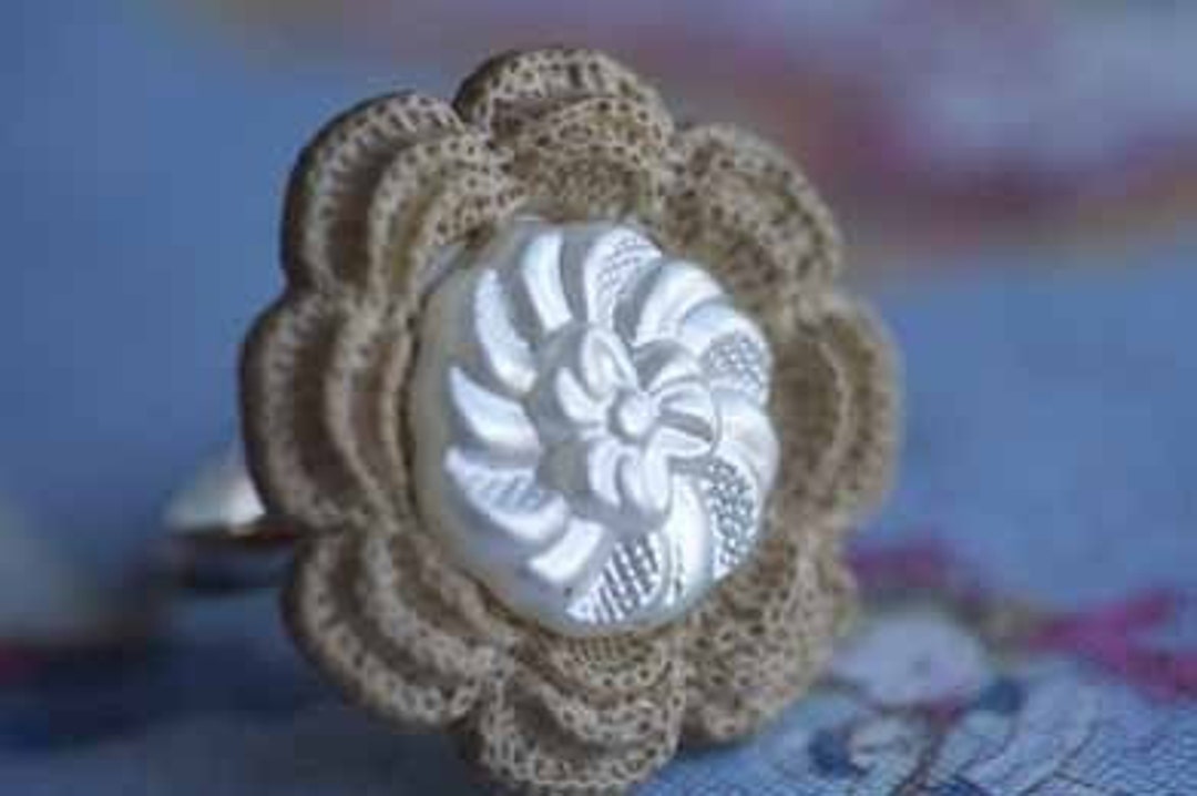 Knit One Pearl Two Vintage Style Ring - Etsy
