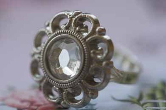 Through the Looking Glass Ring - Etsy Italia