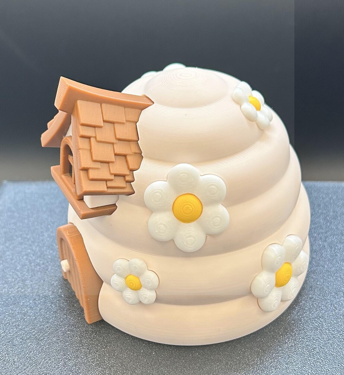 Adorable Beehive Cottage With 4 Cute Bees – 3D Printed Bee House Decor ...