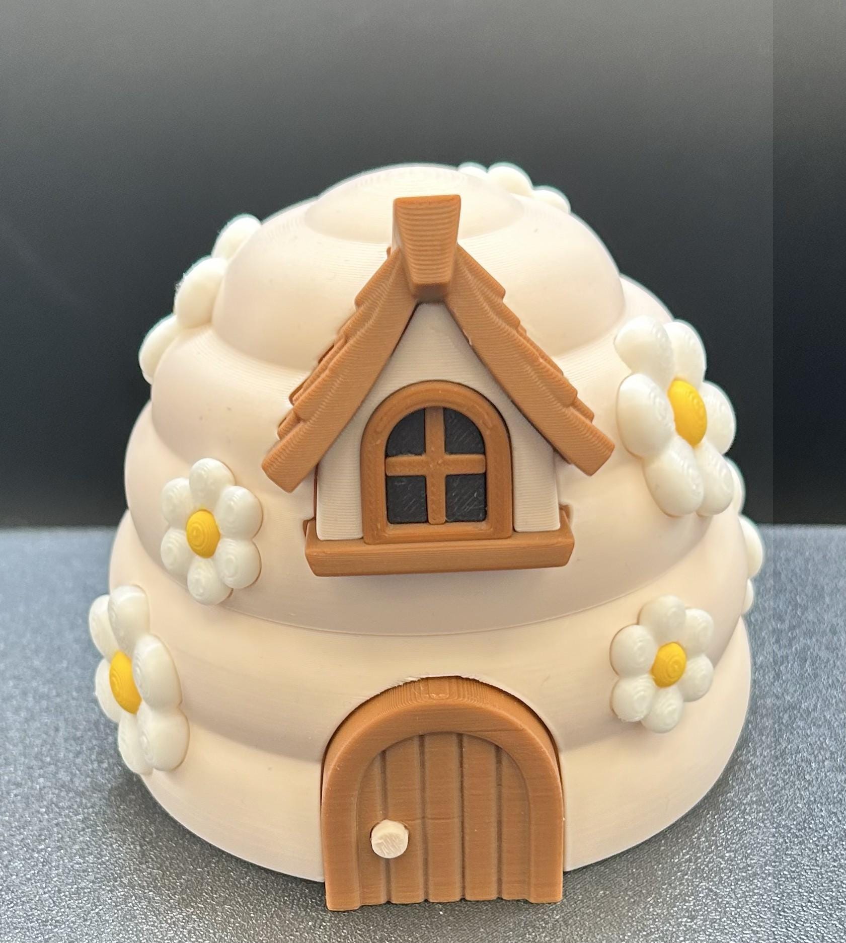 Adorable Beehive Cottage With 4 Cute Bees – 3D Printed Bee House Decor ...