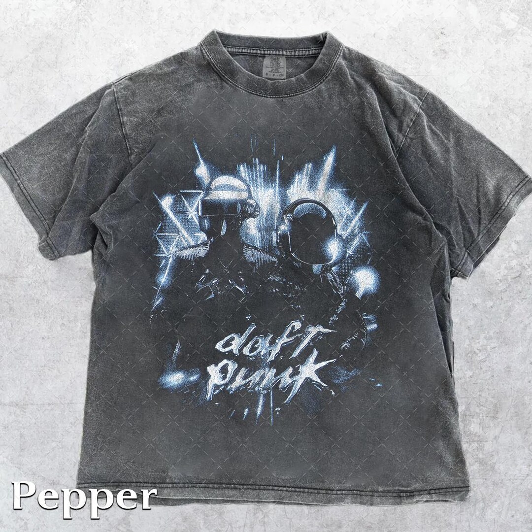 Comfort Colors® 1717 Vintage Daft Punk T-shirt, Thomas Bangalter, House ...