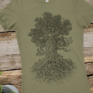 Tree of Life Shirt Women's Graphic Tee Gnarled Tree Shirt Nature Lover ...