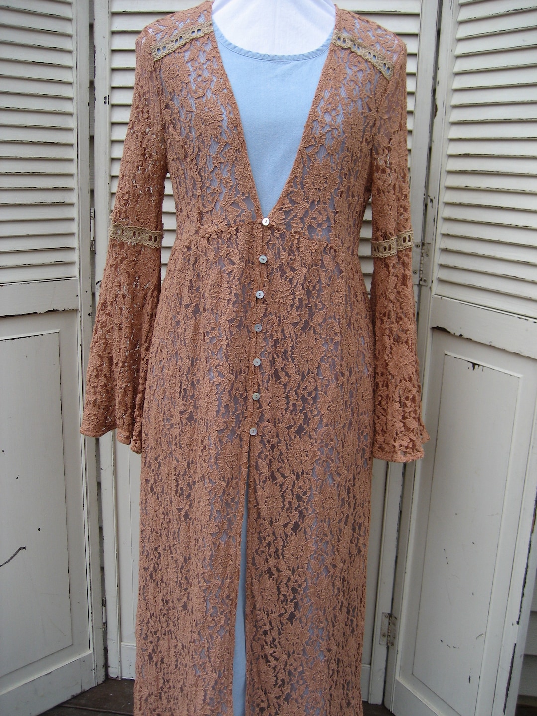 Vintage Lace Duster 1990s Romantic Cinnamon Lace Duster Size Large Bell ...