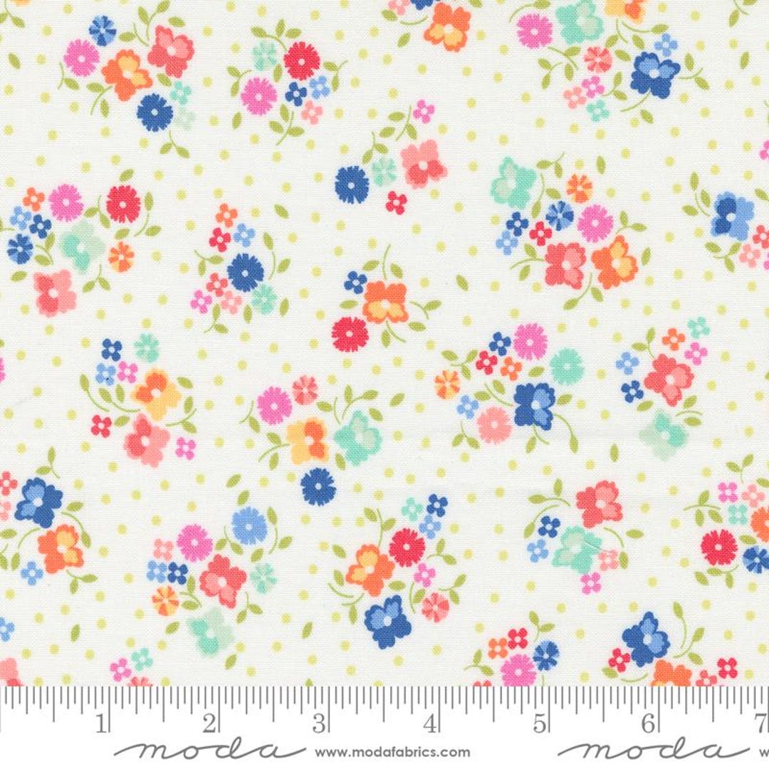 Moda Fabrics, Cali Co by Corey Yoder of Coriander Quilts, Small Bunches ...