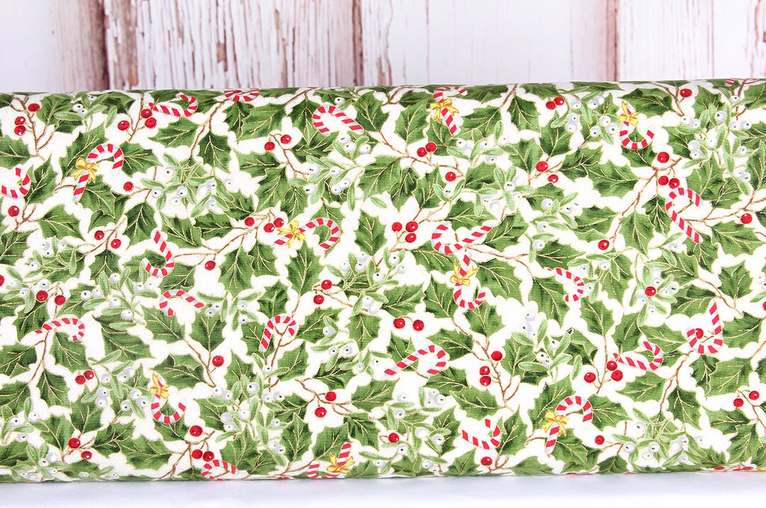 Moda, Merry Manor Metallic, Mistletoe Berries on Cream, 33662-11M, 100% ...