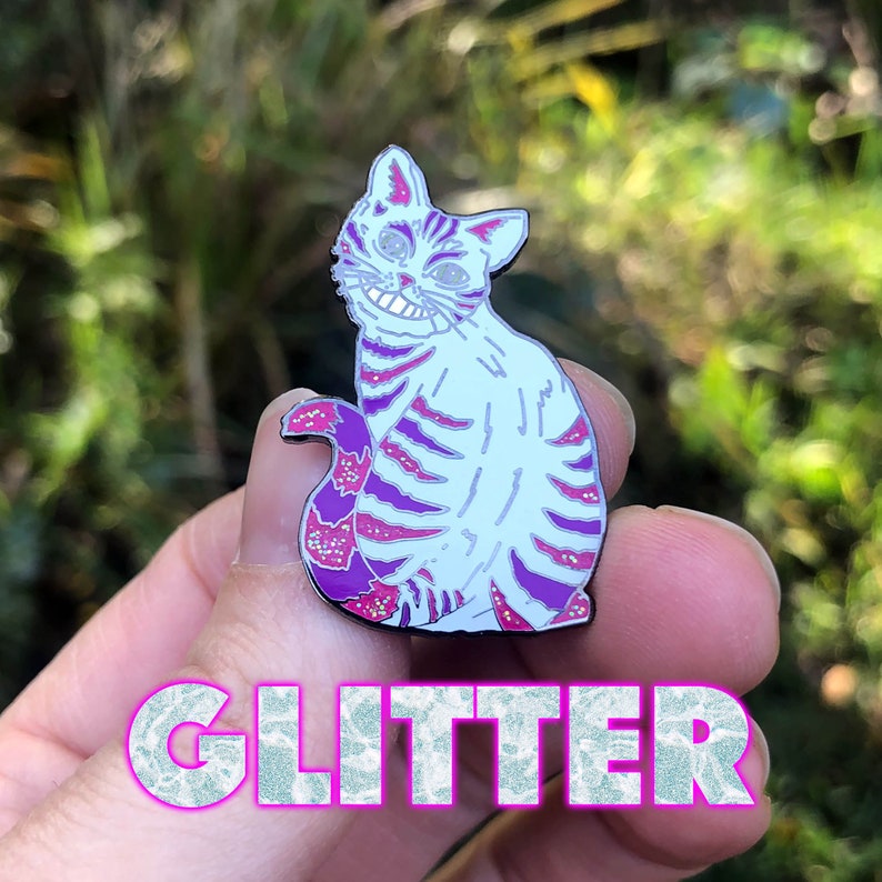 Cheshire Cat Enamel Pin / Alice in Wonderland / Collectable - Etsy
