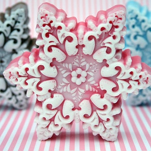 Shea Butter Snowflake Christmas Soap: Great Gift or Stocking Stuffer - Etsy