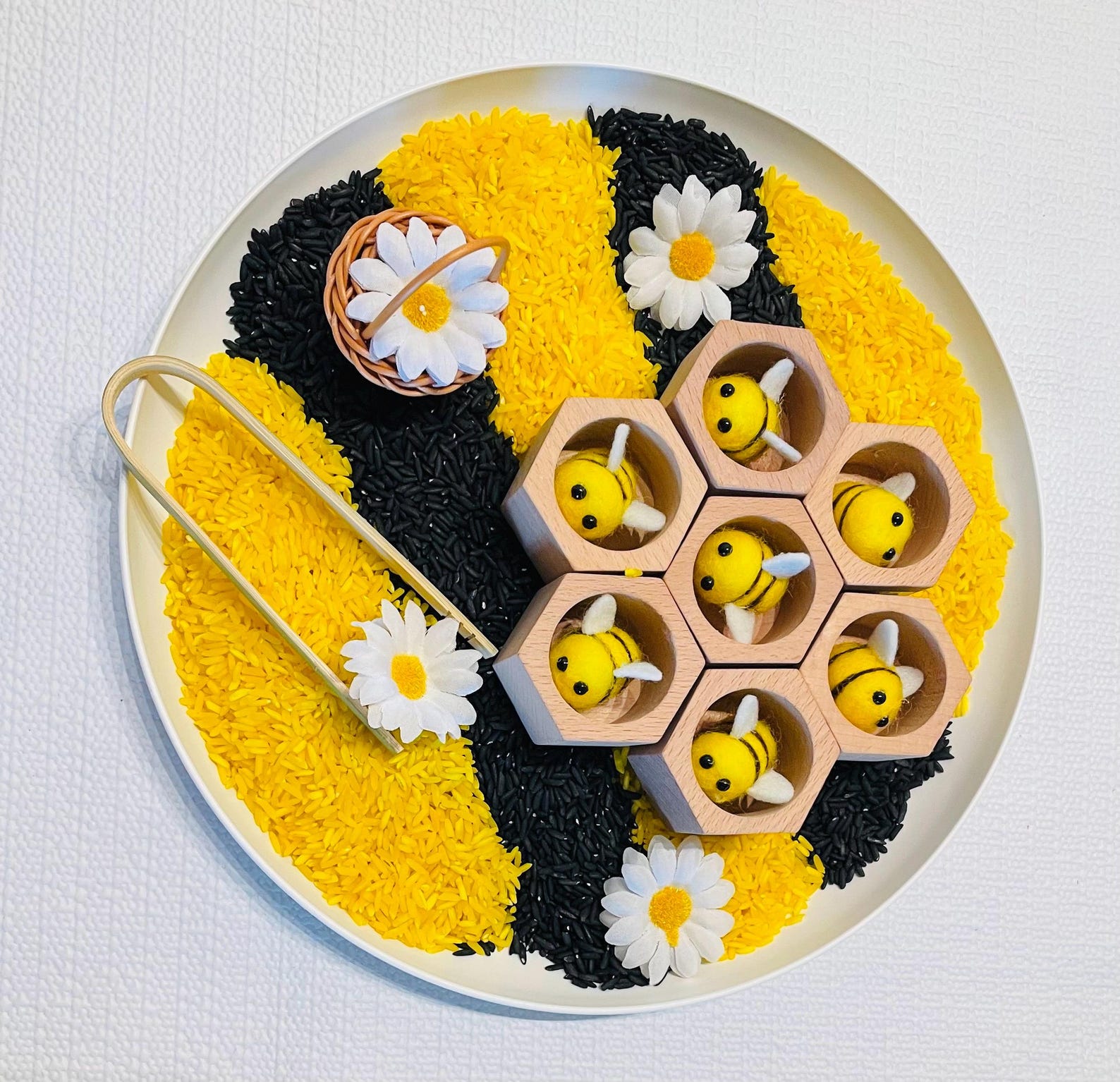 Bee Sensory Bin – Montessori Busy Bee Play Set – Honeycomb Fine Motor ...