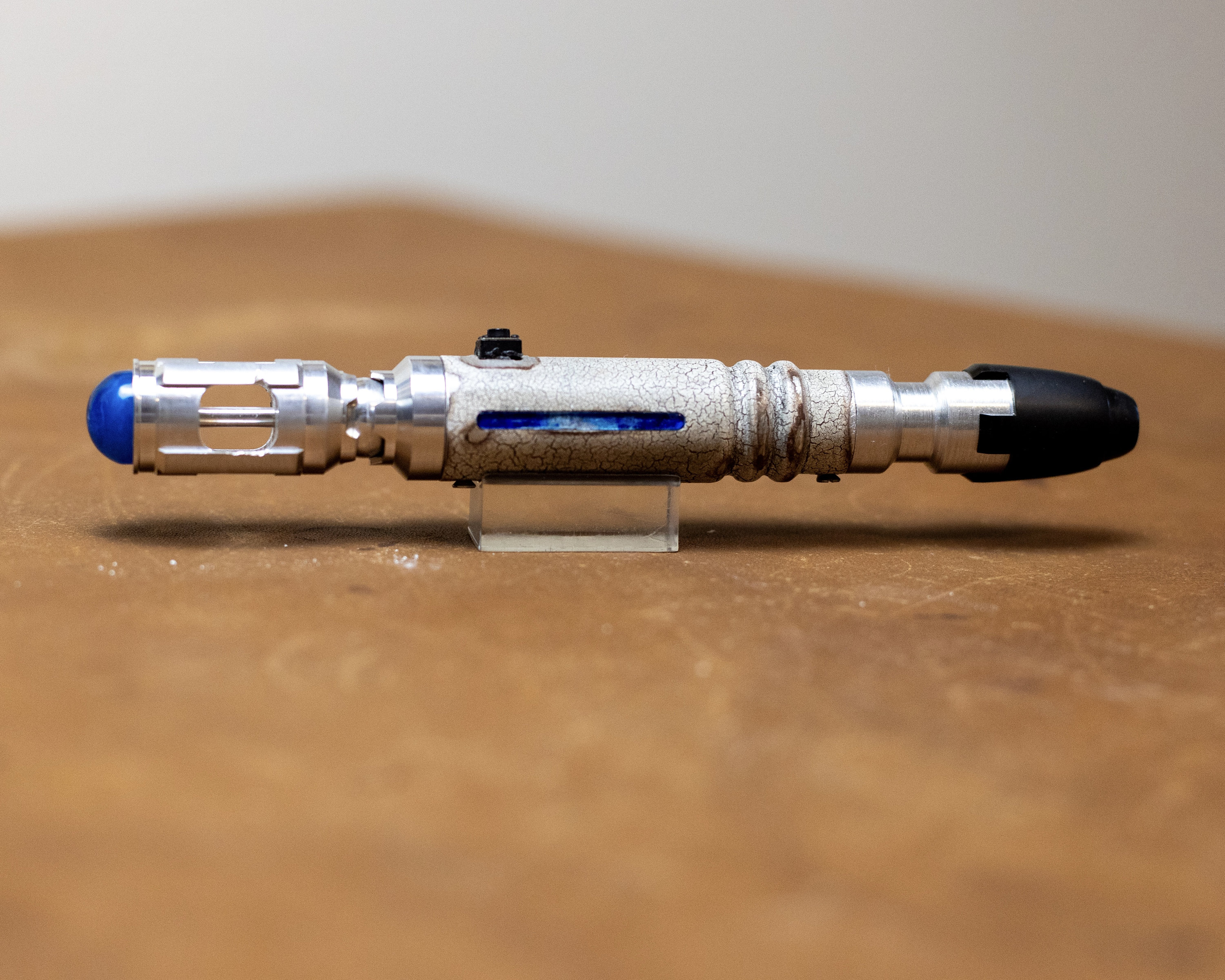 Minimalist Sonic Screwdriver Stand - Etsy