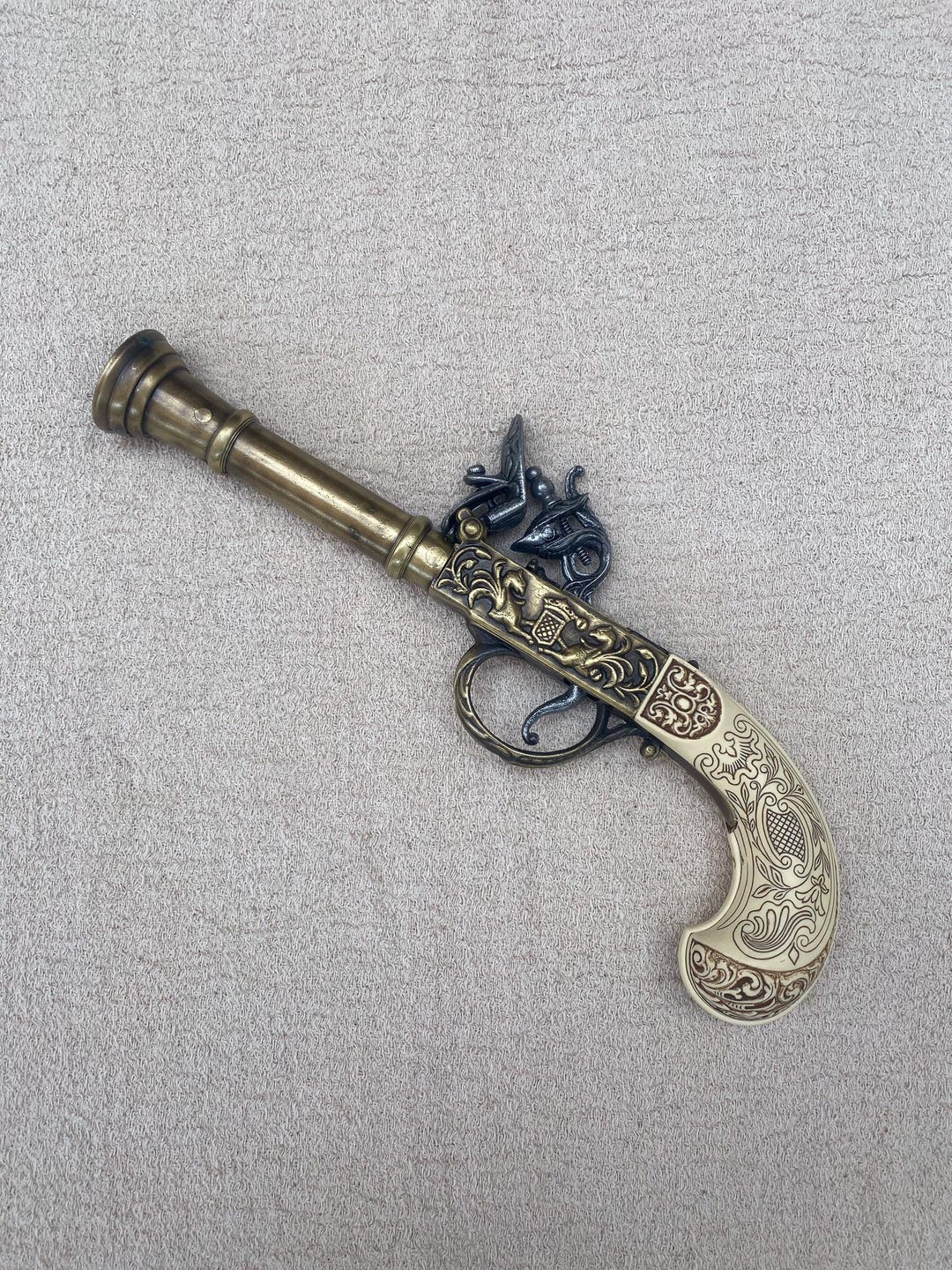 Eighteenth Century Flintlock Pistol Pirate Steampunk Re-enactment ...