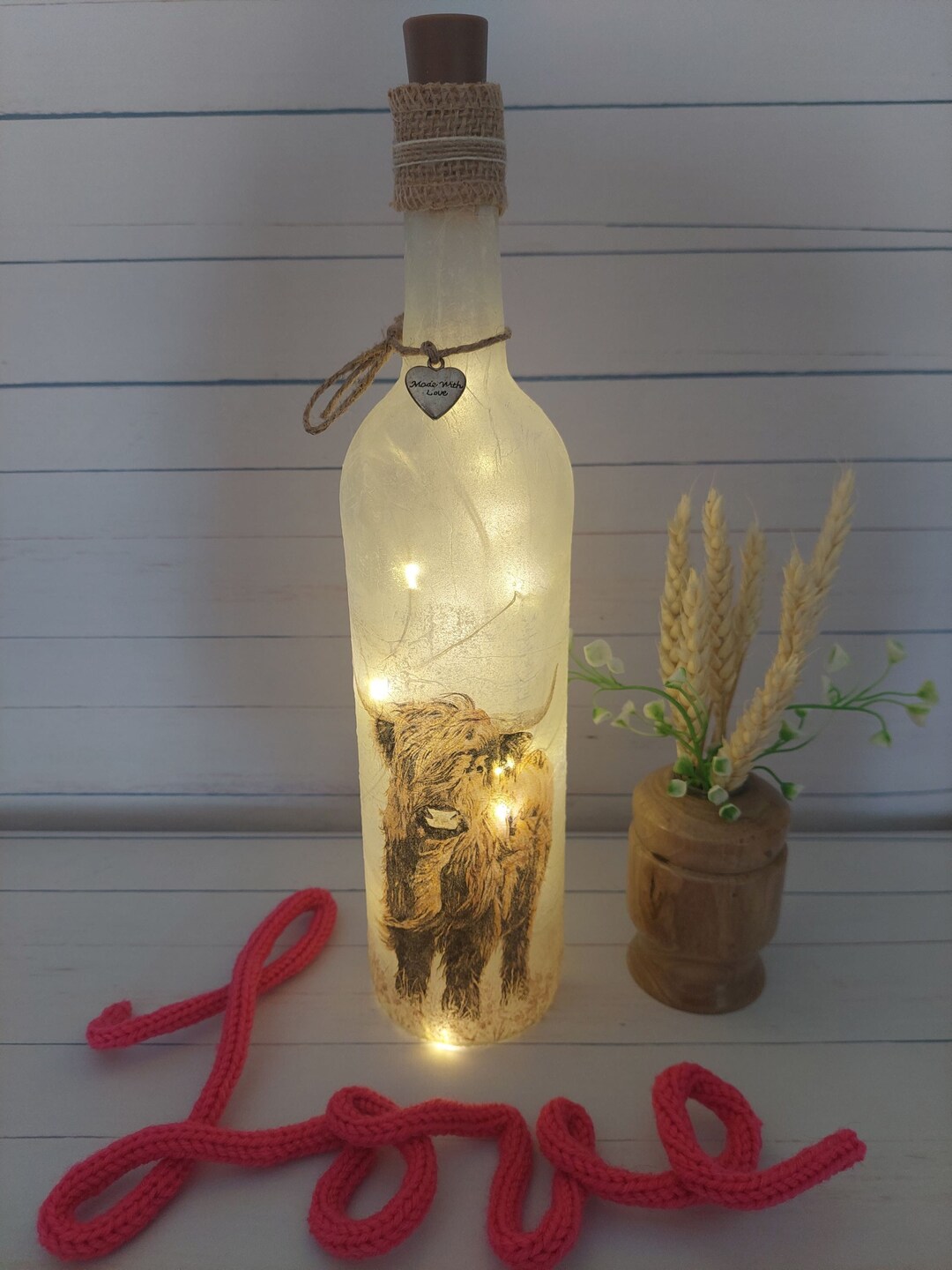 Decoupaged Highland Cow LED Bottle Lamp, Farmhouse Decor - Etsy UK