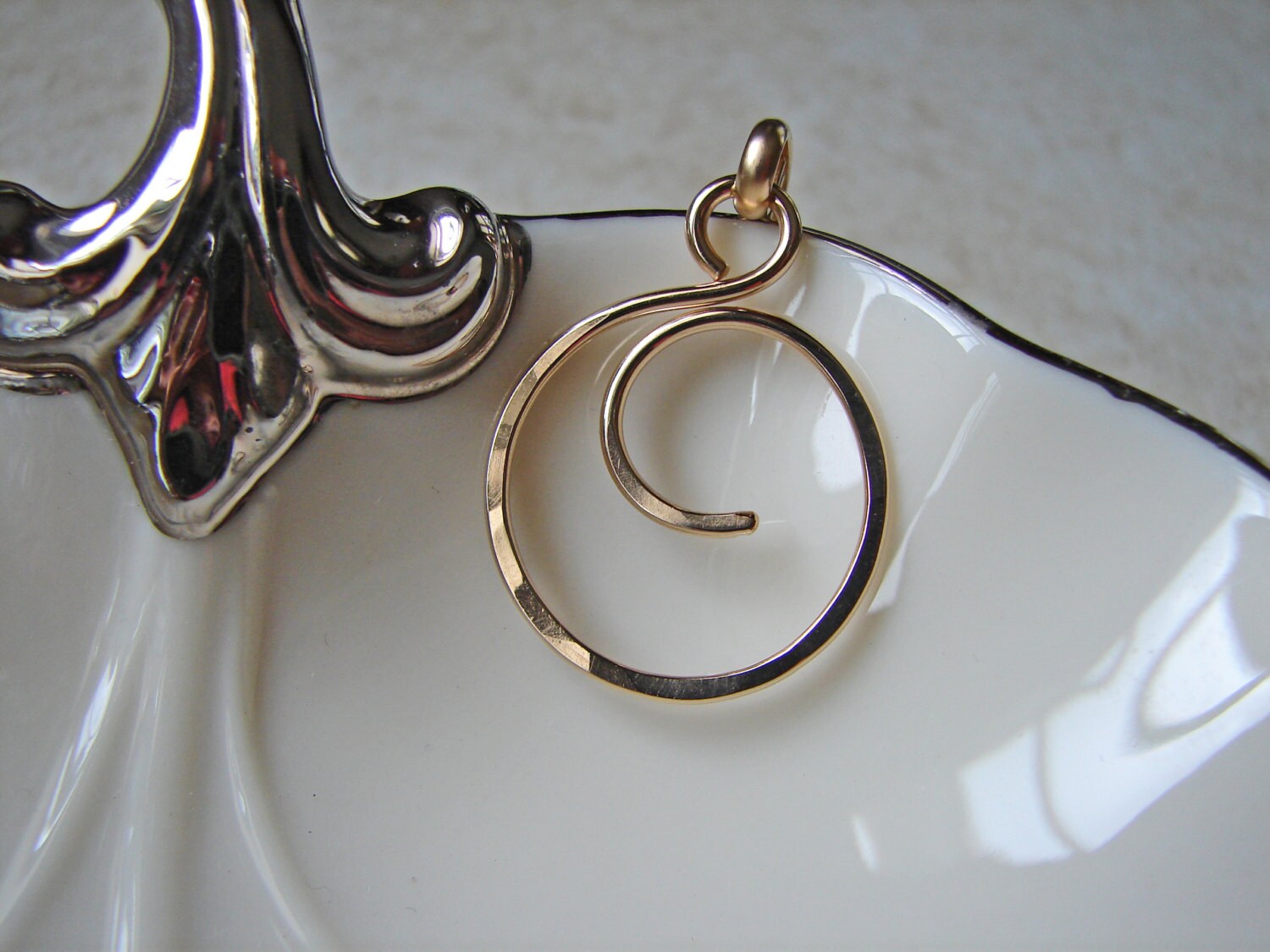 Gold Filled Curly Q Pendant Hand Forged - Etsy