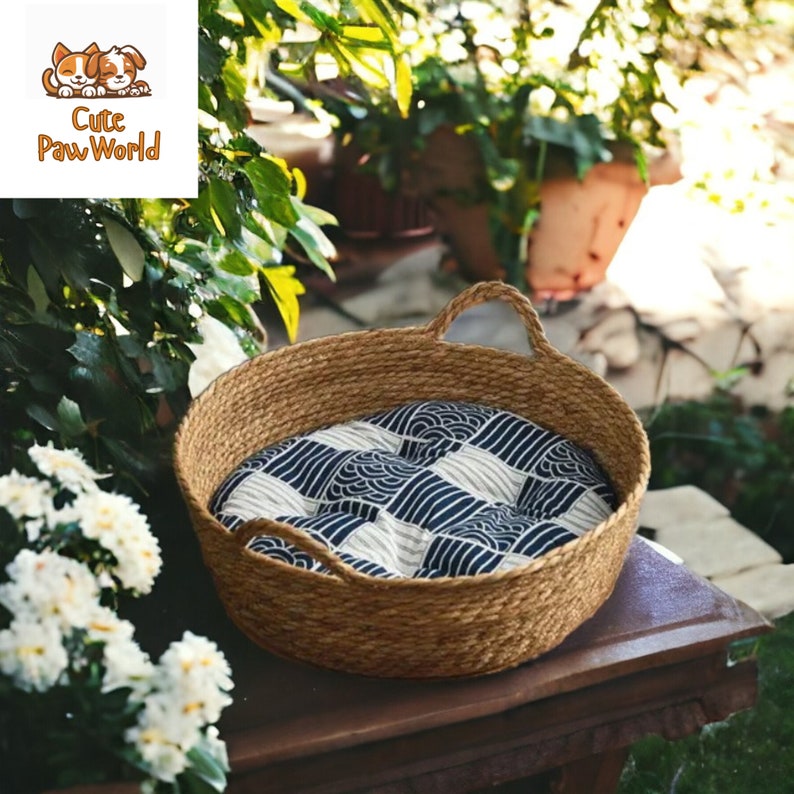 Deluxe Woven Cat Basket Rattan Cat Bed Cute Dog Bed Cat Gift Handmade ...