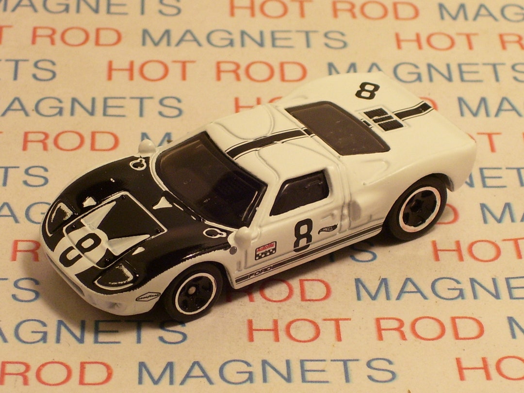 Ford GT-40 Magnet : Hot Rod, Man Cave, Refrigerator, Toolbox, Stocking ...