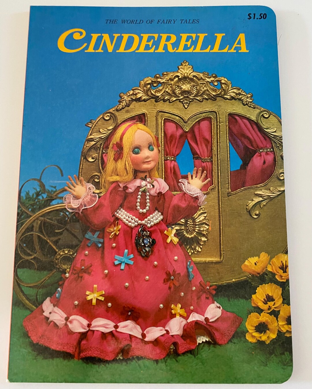 Puppet Storybook CINDERELLA Vintage Board Book 1960's the World of ...