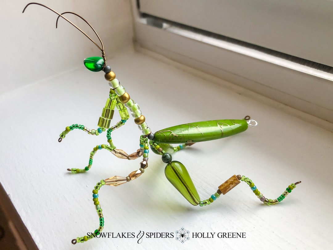 Green and Gold Praying Mantis Beaded Decor Brings Good Luck Summer ...