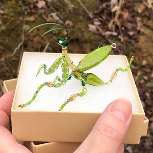 Green and Gold Praying Mantis Beaded Decor Brings Good Luck Summer ...