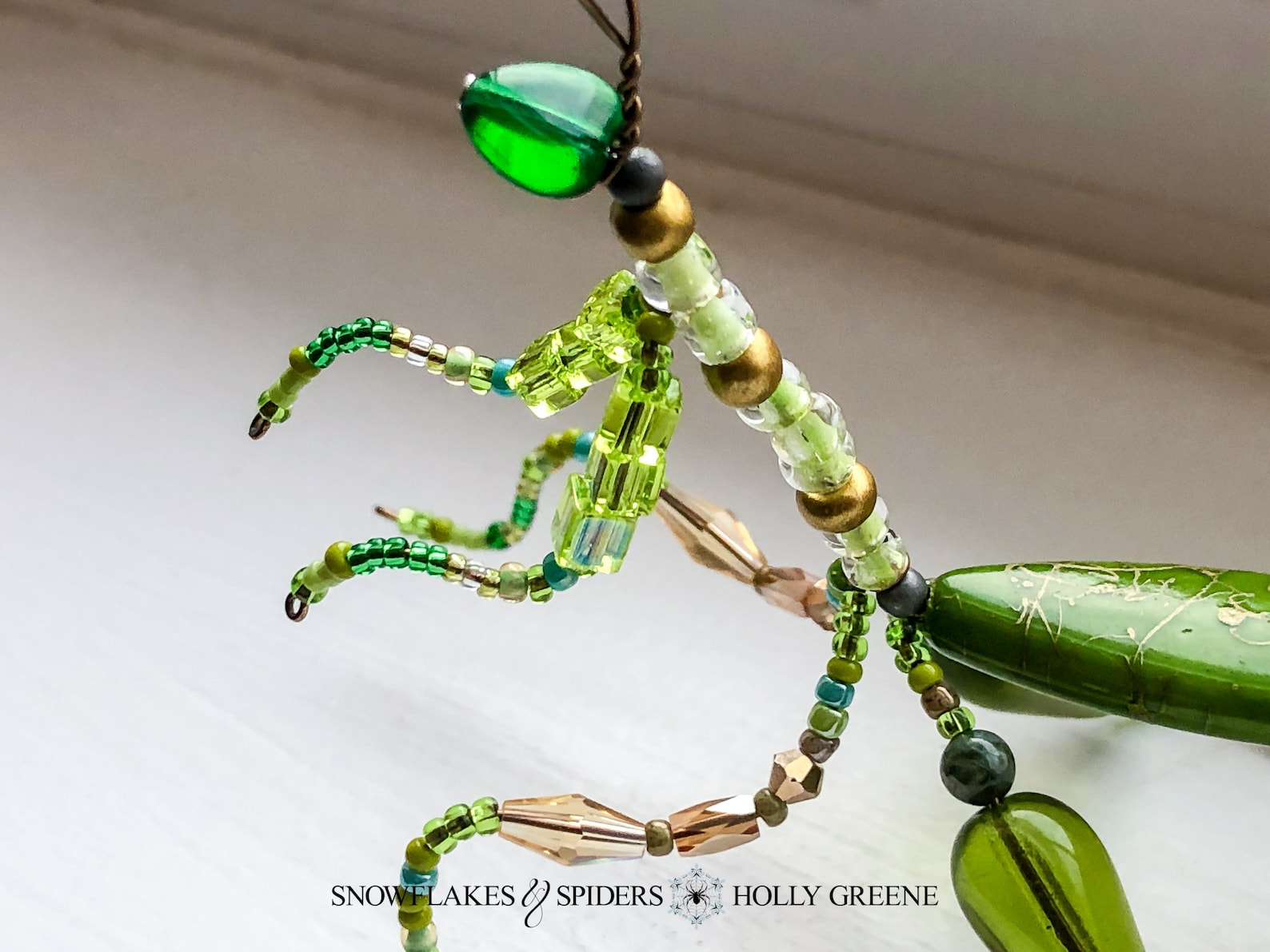Green and Gold Praying Mantis Beaded Decor Brings Good Luck Summer ...