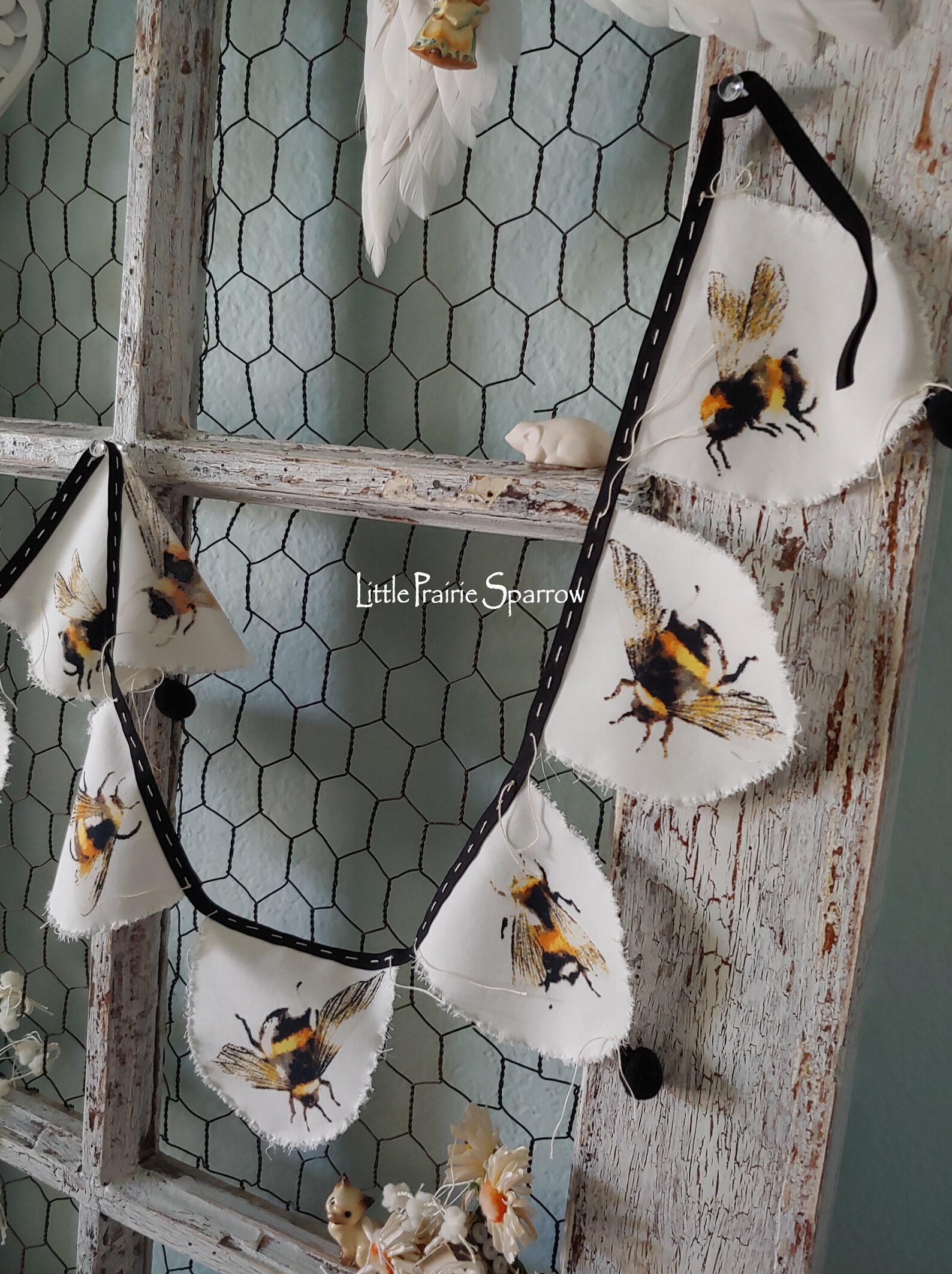 Bee Garland for Modern Farmhouse Bee Themed Nursery Spring - Etsy
