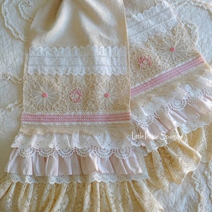 Shabby Chic Table Runner for Wedding Prop, Cake Table, Pink Holiday ...