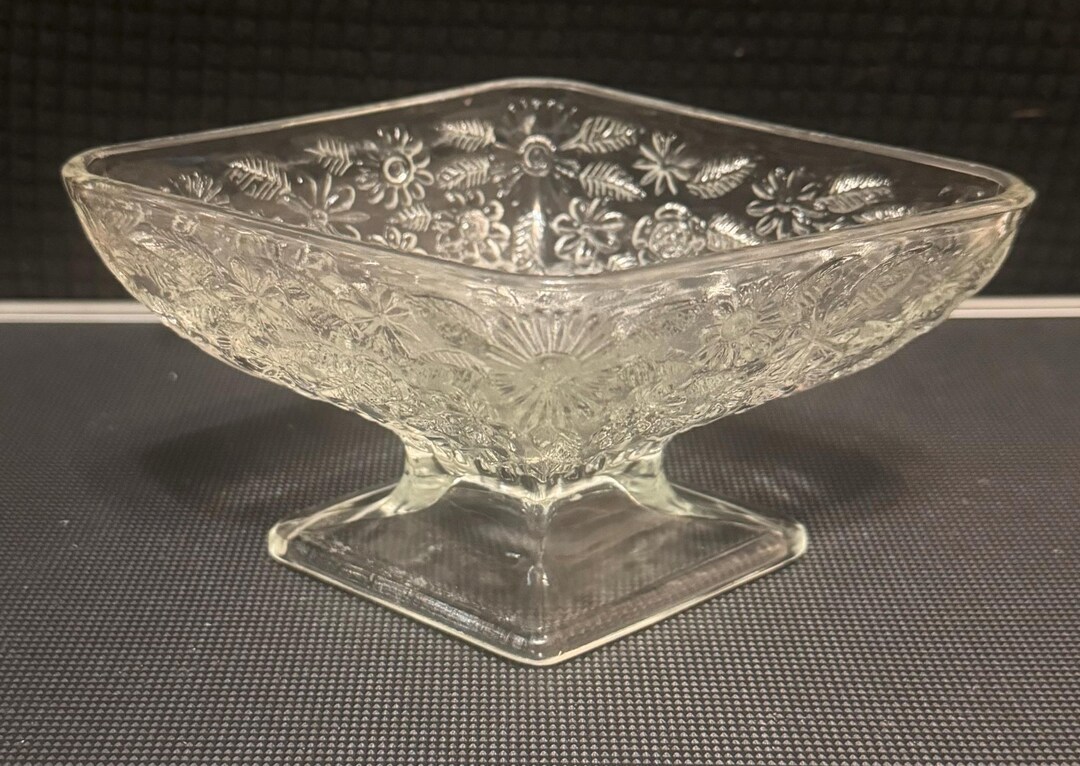 Diamond Shaped Bowl, EAPG Clear Pressed Glass Pineapple Floral Pattern ...