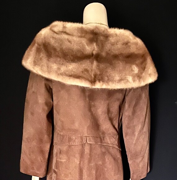 1960s, 1970s Light Cocoa Brown Suede and Mink Belted … - Gem