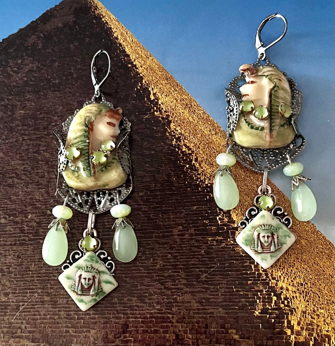 Vintage 1950s Selro, Selini Style Egyptian Revival Pharaoh Earrings ...