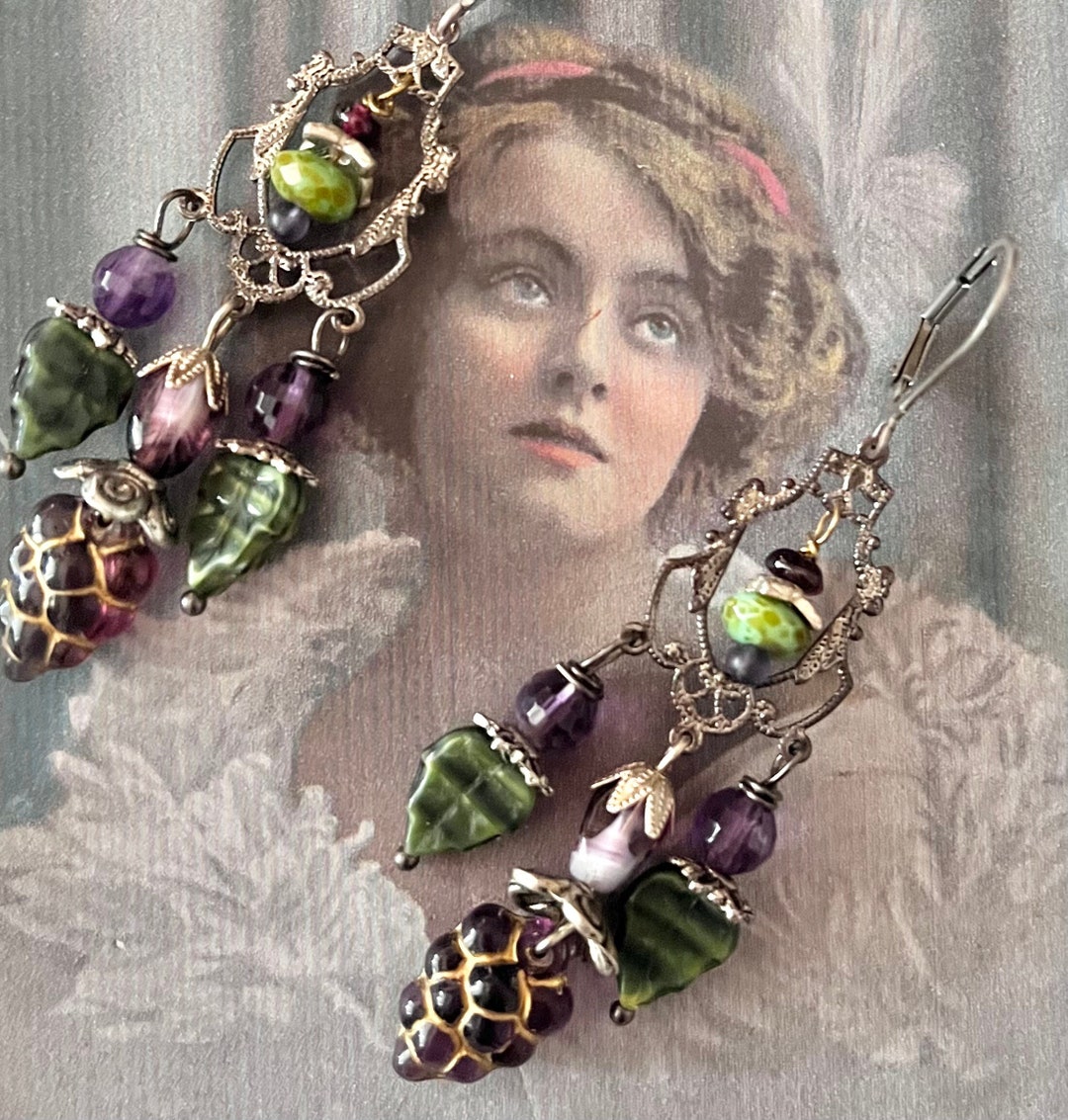 Silver Toned Oenophile, Wine Lover Grape Earrings, Purple, Green , 2.5 ...