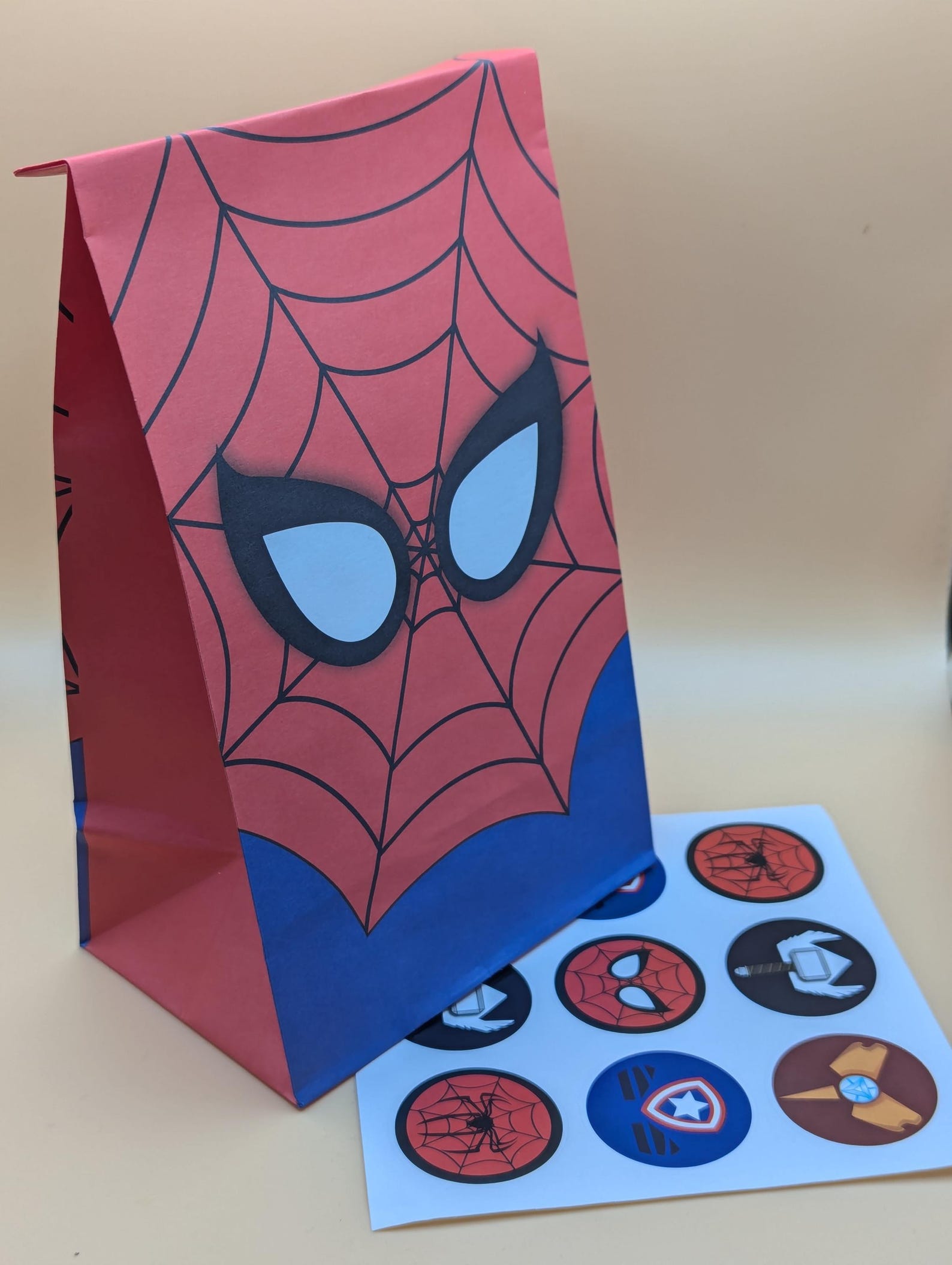 12 Superhero Goodie Bags for Kids' Parties | Return Gifts - Etsy