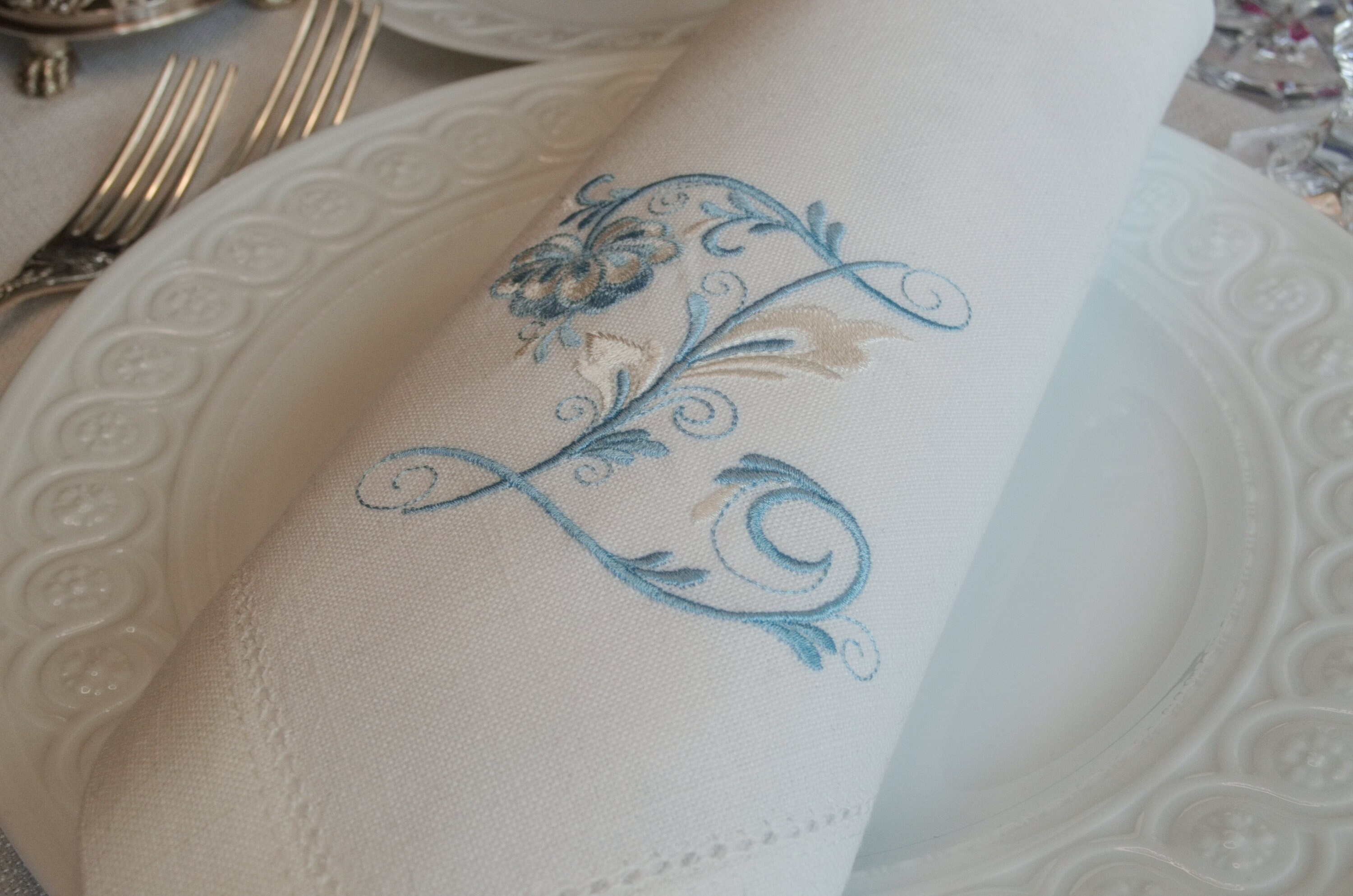 Embroidered Monogram Napkin Linen / Cotton 1pcs - Etsy