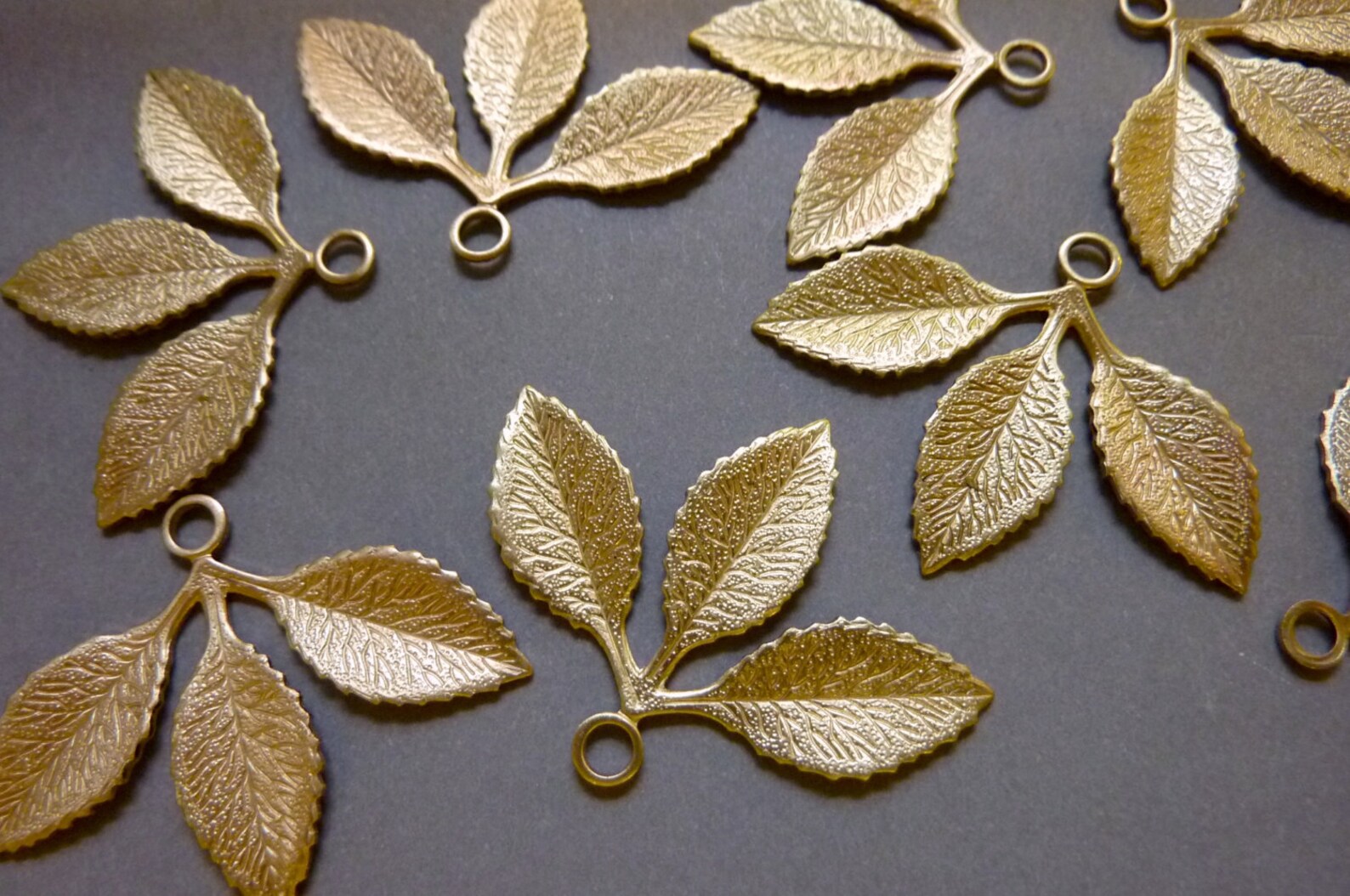 6 Brass Three Leaf Branch Findings - Etsy