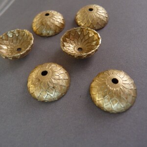 6 Brass Acorn Bead Caps - Etsy
