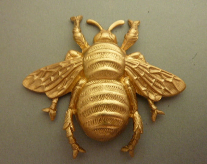 JOSEFF OF HOLLYWOOD Bee Brooch - Etsy