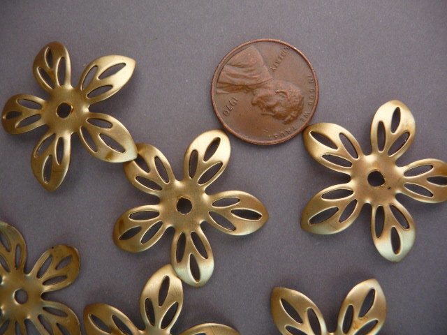 6 Brass Flowers Filigree Riveting Stackable - Etsy