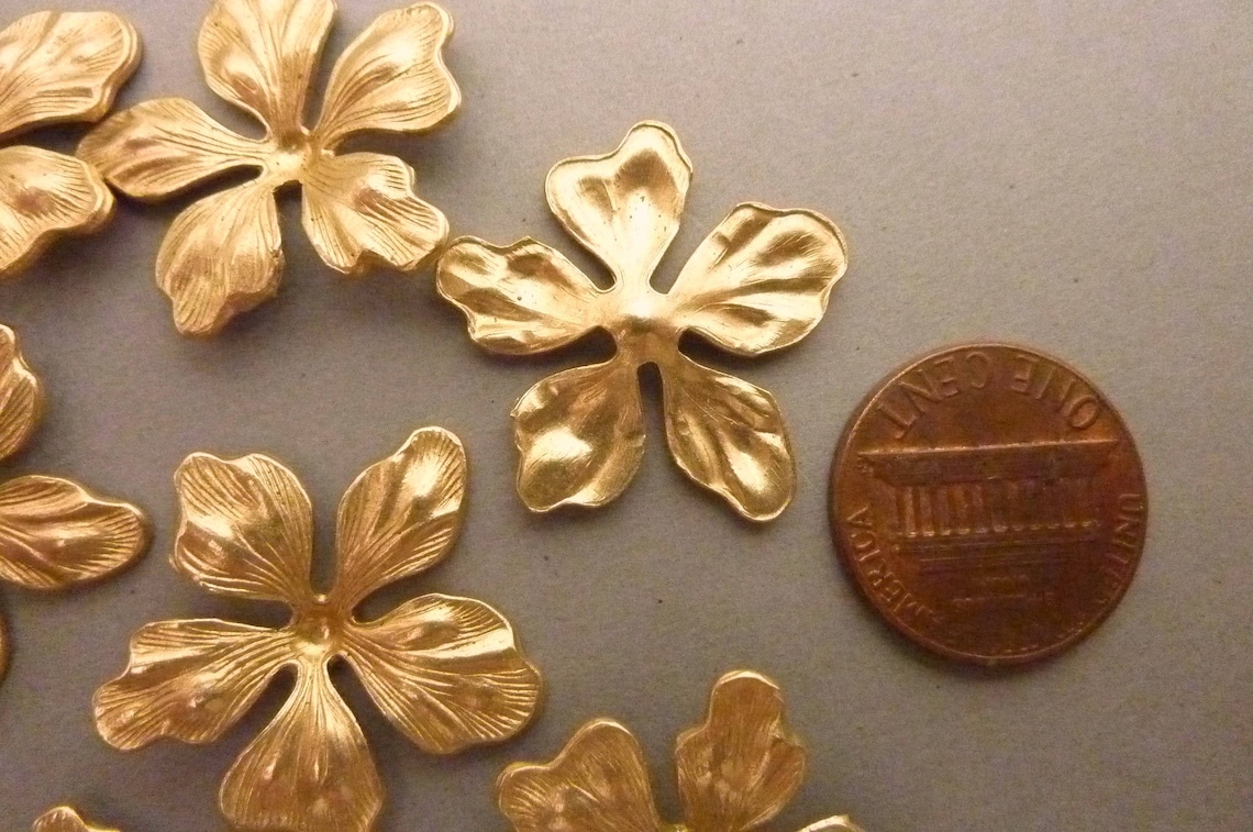 6 Ornate Brass Flower - Detailed - Etsy