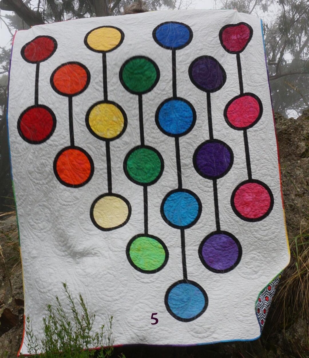 Dew Drops Quilt Pattern: Modern Drunkard's Path, Multiple Sizes ...