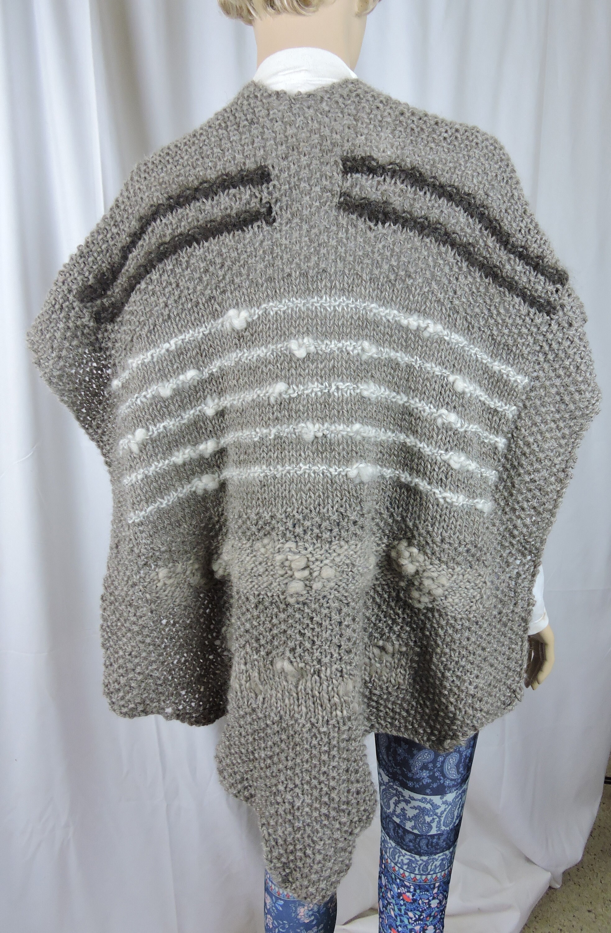 Gray Worsted Weight Ruana Shawl Pattern* One Size Fits All - Etsy