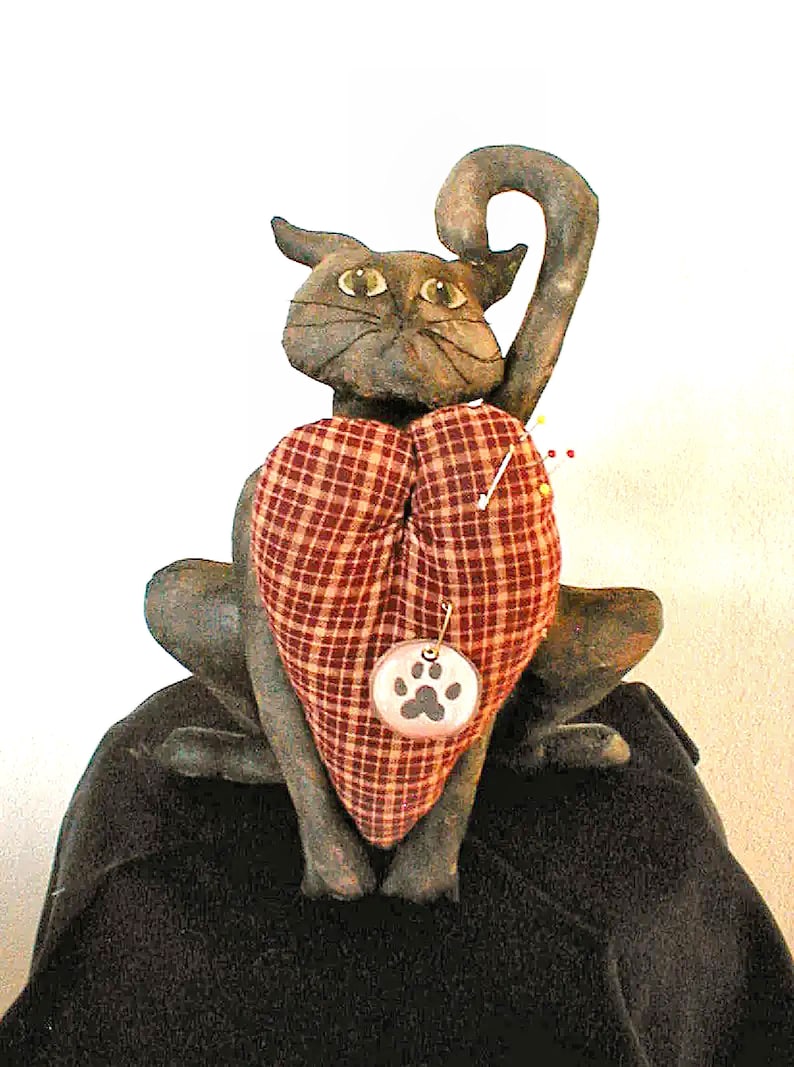 Valentine's Day Cat, Sewing Kit: \ Heart Pin Cushion - Etsy