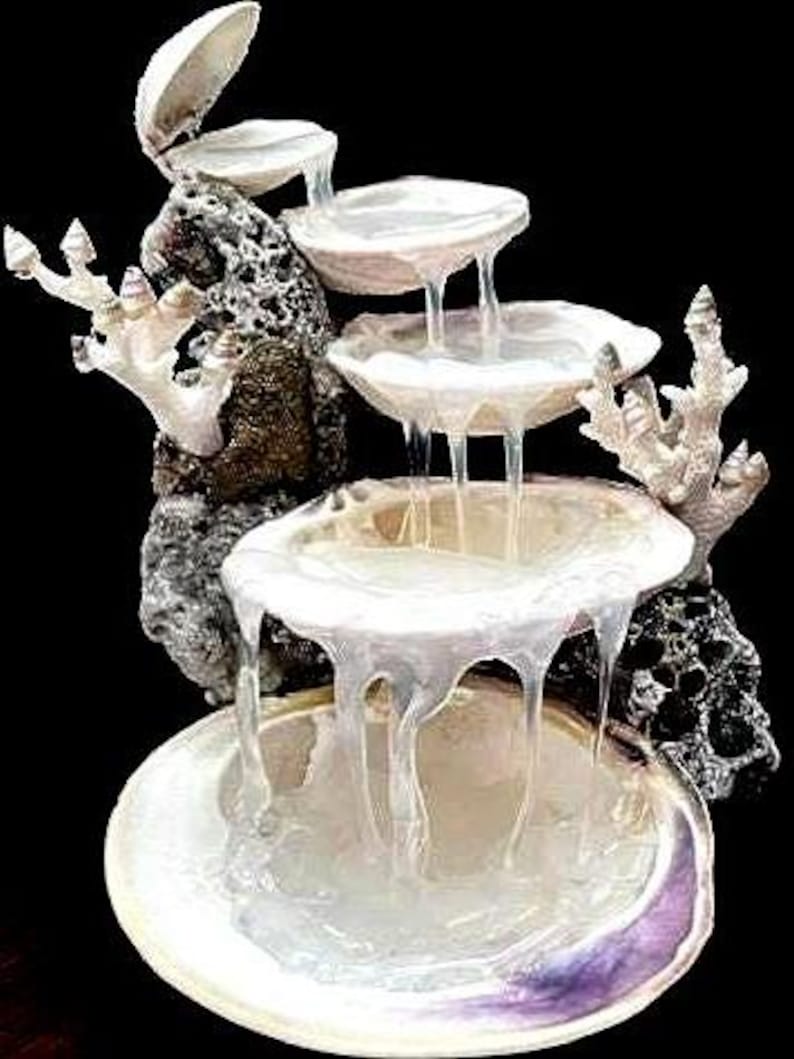 Graduated Quahog Simulated Waterfall - Etsy