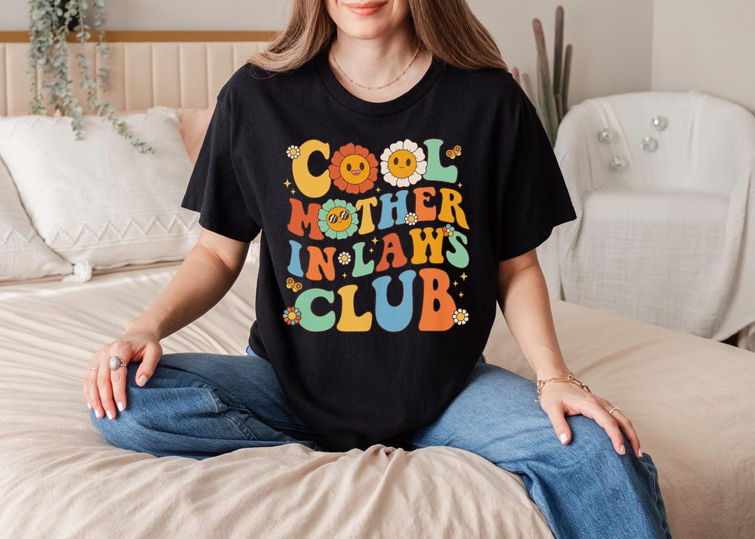 Cool Mother-in-laws Club Groovy T-shirt, Retro Floral Mother's Day Tee ...
