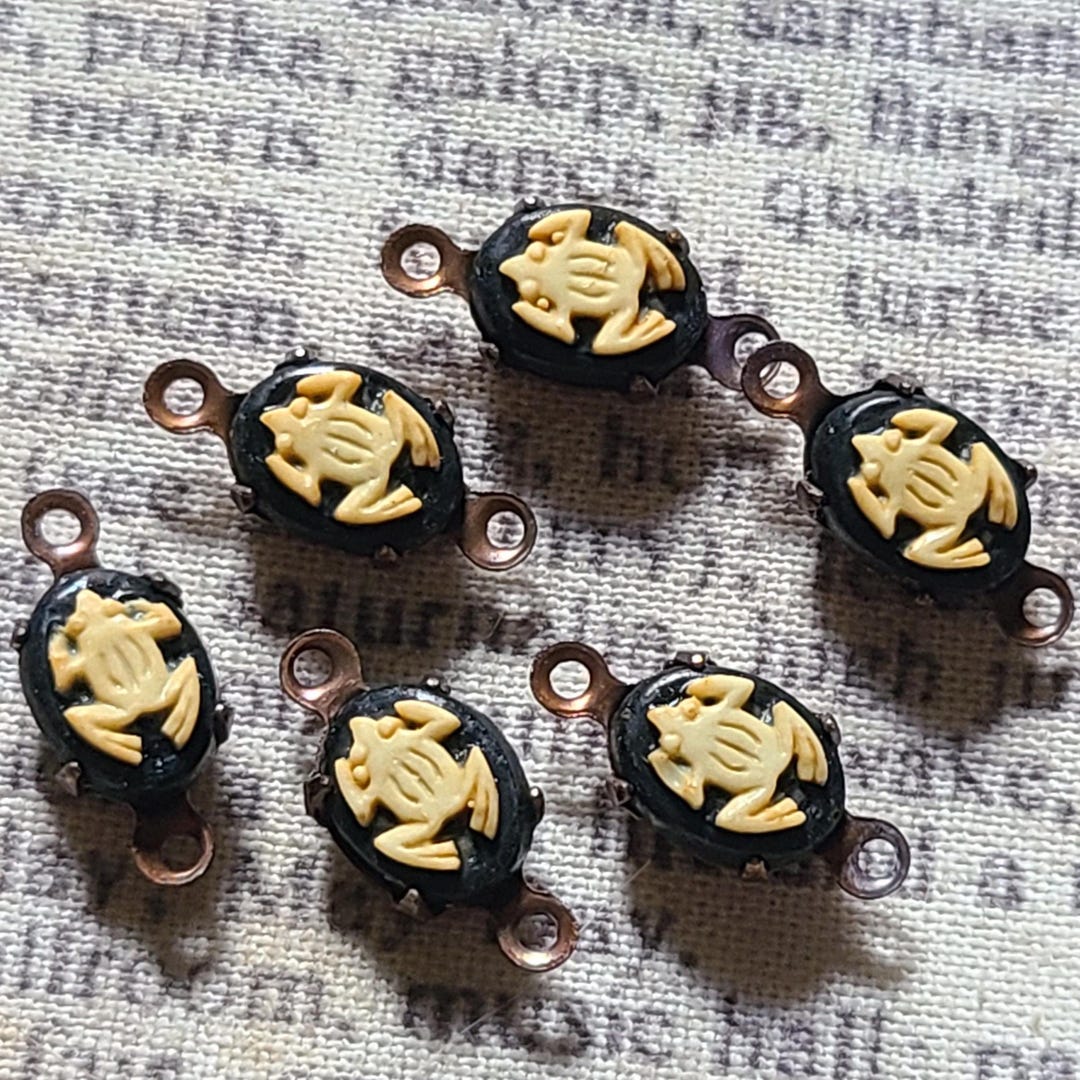 Frog Vintage Black and White Resin 8x6mm Connectors Two Loops 6 Pcs - Etsy