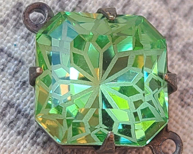 Peridot Green Etched Rhinestone 10mm Rounded Square Links 4 Pcs - Etsy