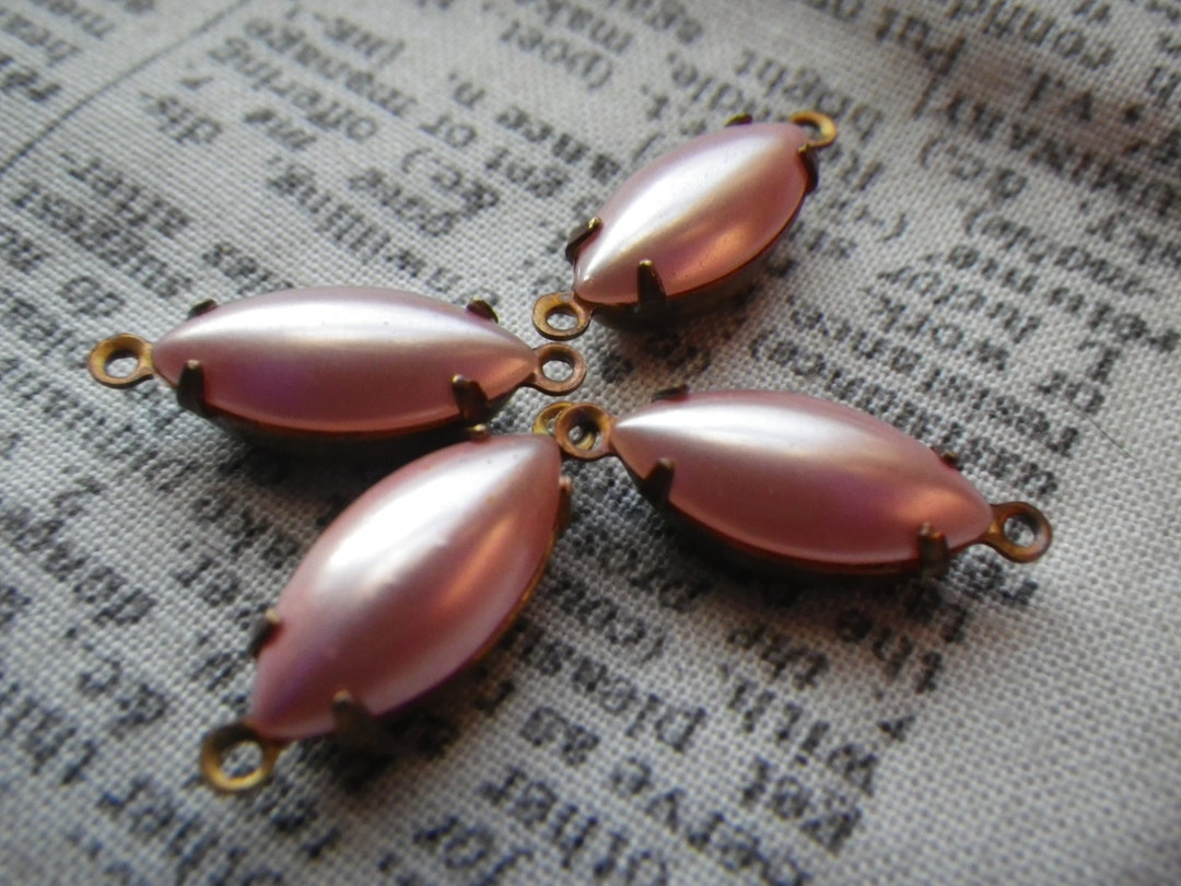 Luminous Vintage Dusty Rose Pearl-coated Glass 15x7mm Navette Brass Ox ...