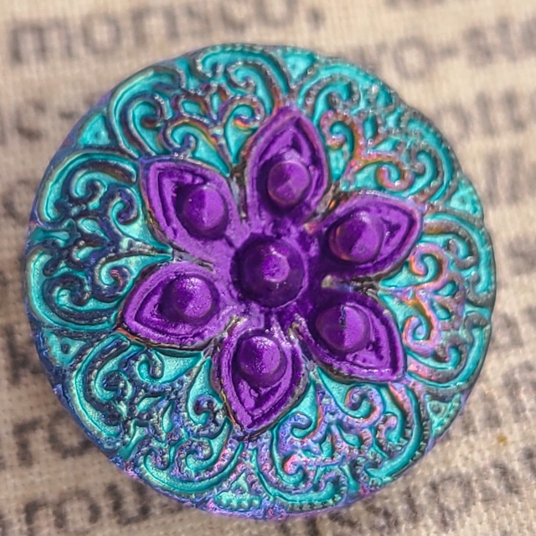 Arabian Star Volcano With Sea Green Star and Purple Center Vintage ...