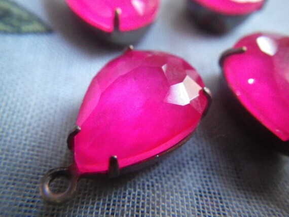 Neon Pink Glass Pears in Oxidized Brass Settings 14x10mm Pear | Etsy
