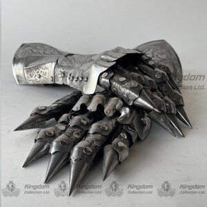 Ringwraith Nazgûl Gauntlets Black Gauntlets Steel Medieval Armor Gloves ...