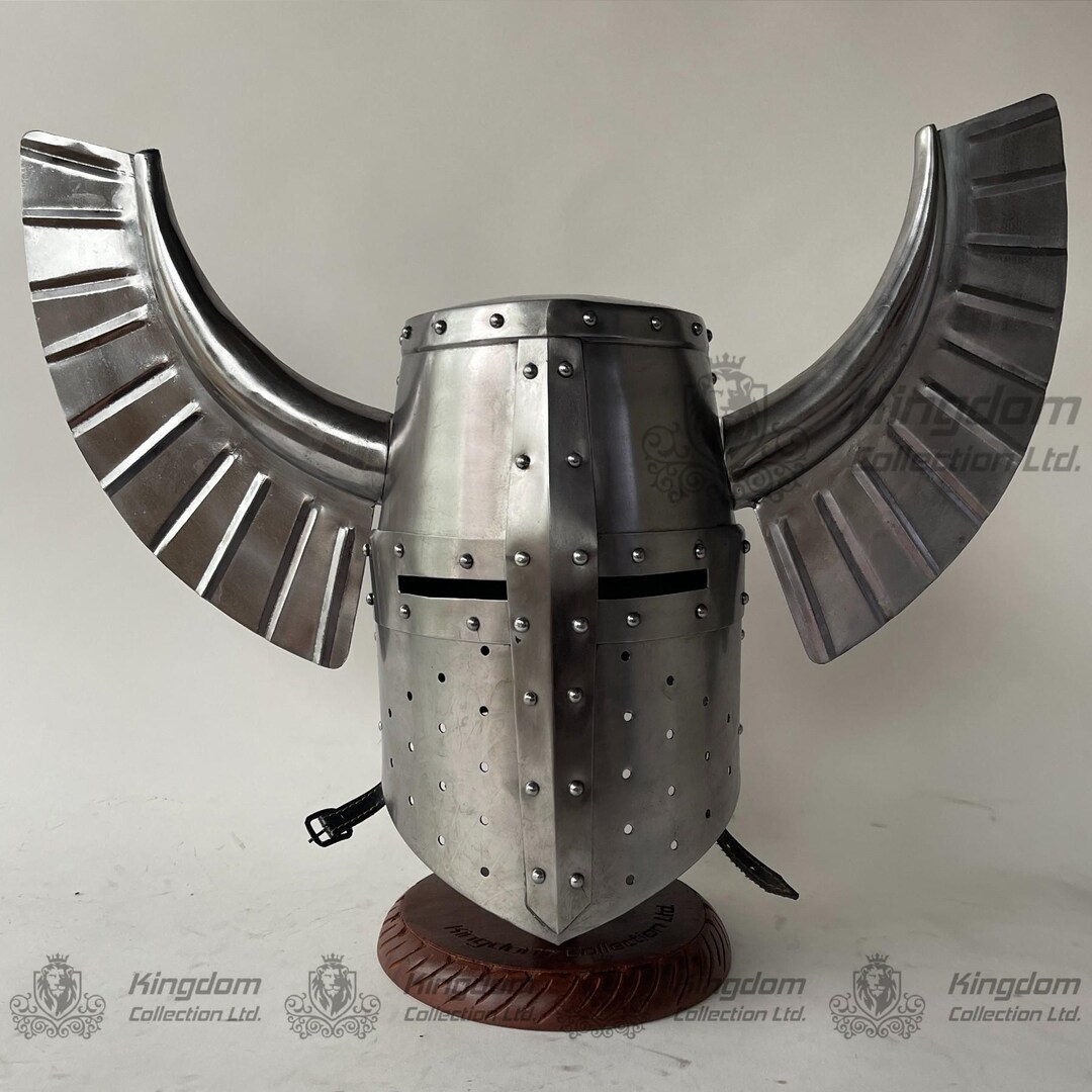 Medieval Templar Fantasy Warrior Helmet Knight Teutonic Crest Wing ...