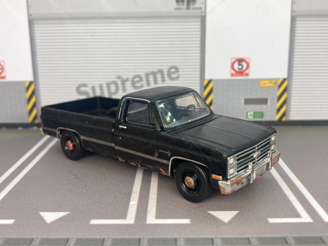 1986 Chevy C20 Pickup Truck Customized 1/64 Scale Diecast Car. Custom ...