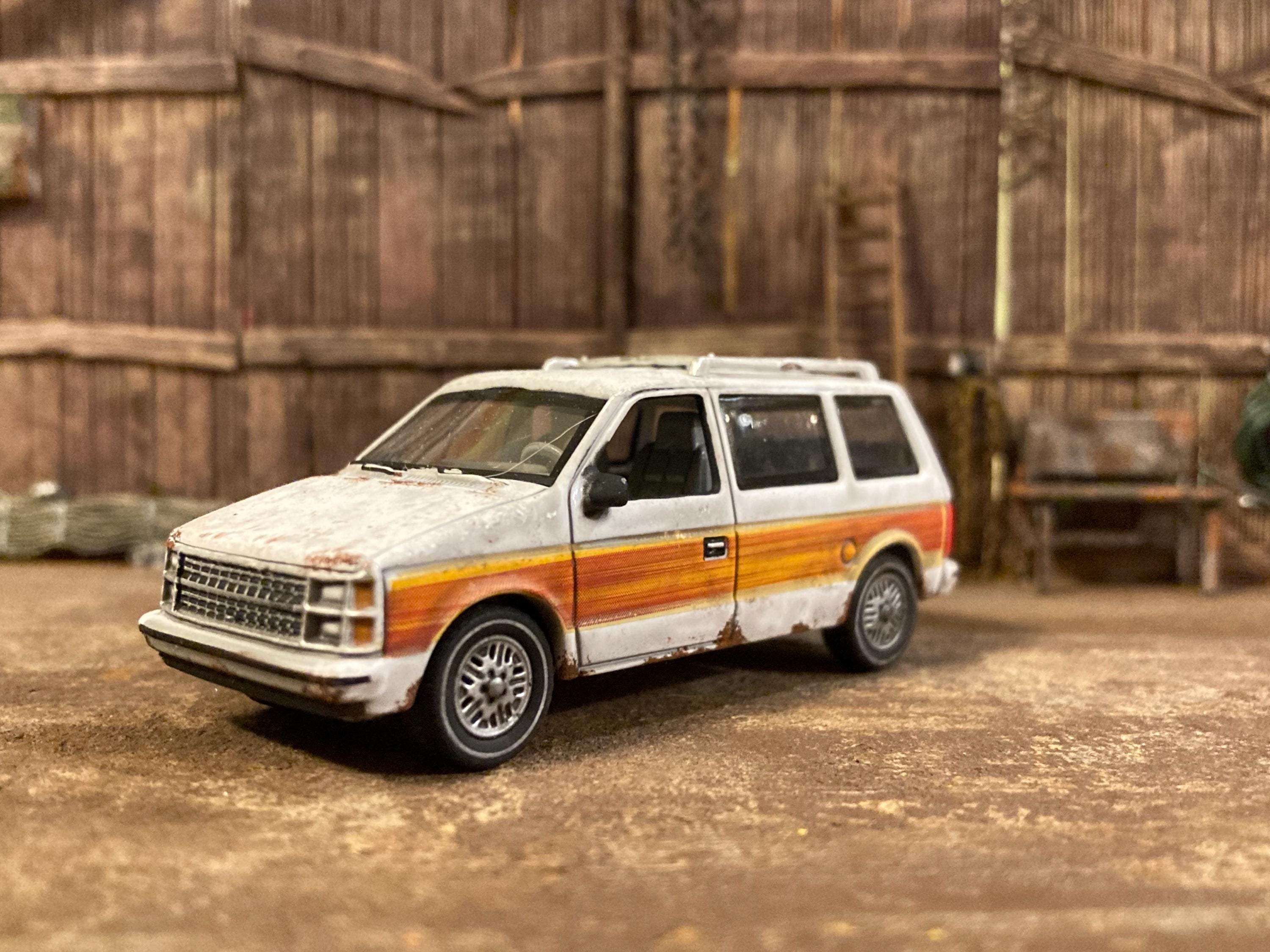 1985 Dodge Caravan Customized 1/64 Scale Diecast Minivan. Custom Barn ...